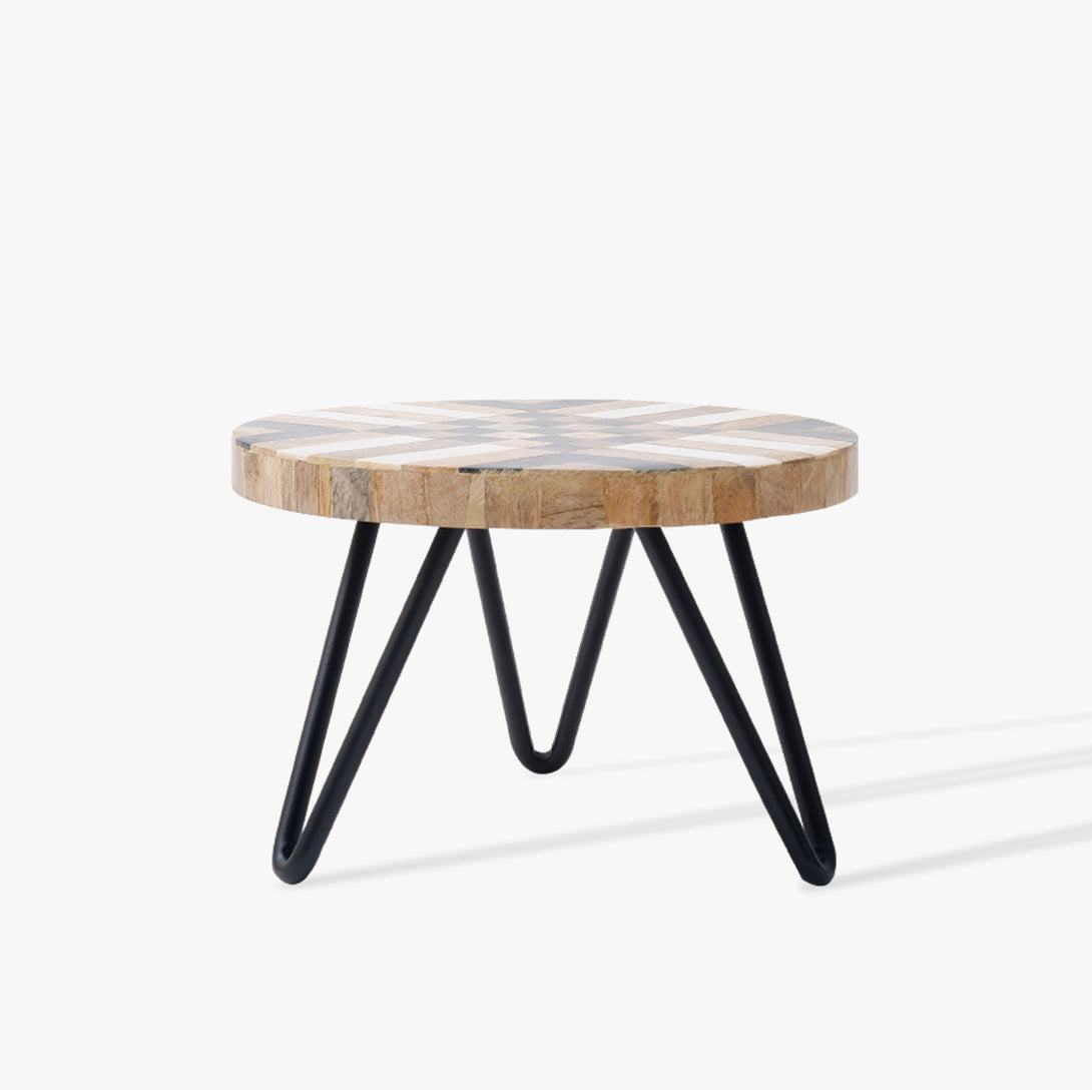 Black Checkerboard Cake Stand – Casa Decor